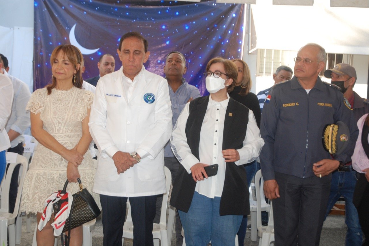 Cruz Jiminián realizó misa en homenaje a la Virgen de la Altagracia ...